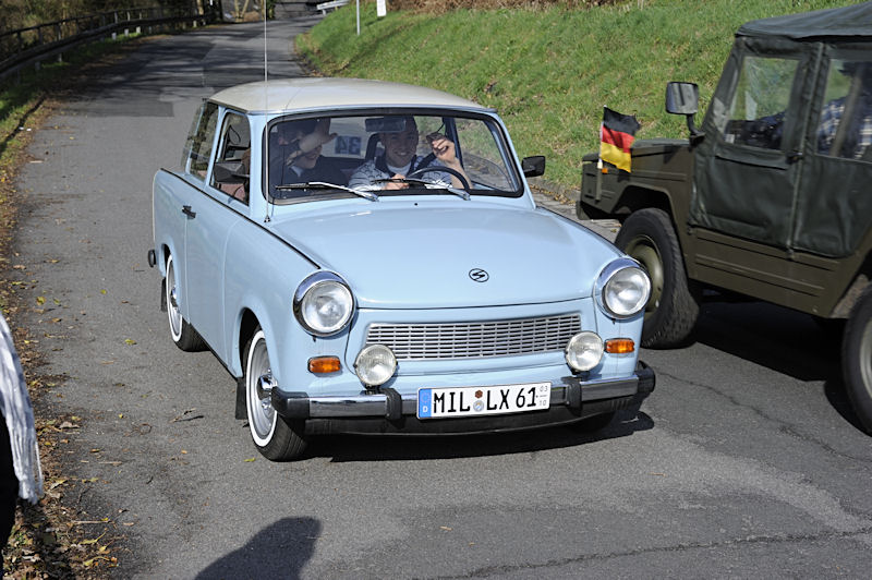 Trabbi_blau_a.jpg